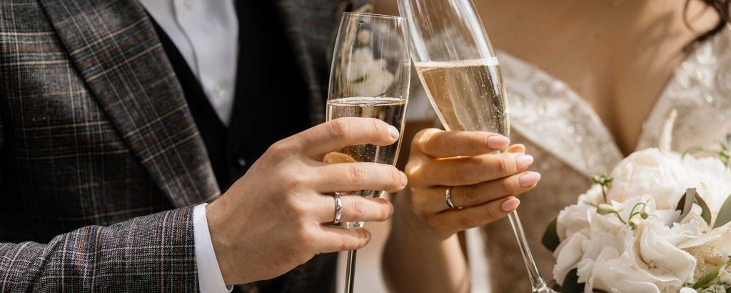 wedding-header-background | The Dakota Center